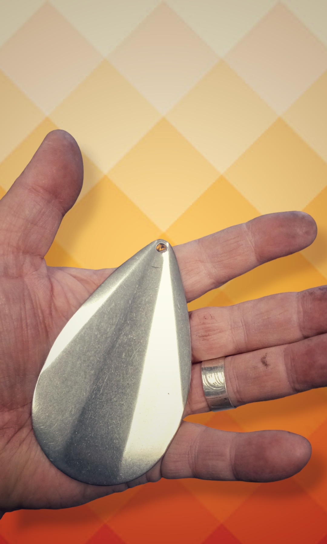 Introducing the award winning Hali Clacker: Successful Bottom Fishing ...